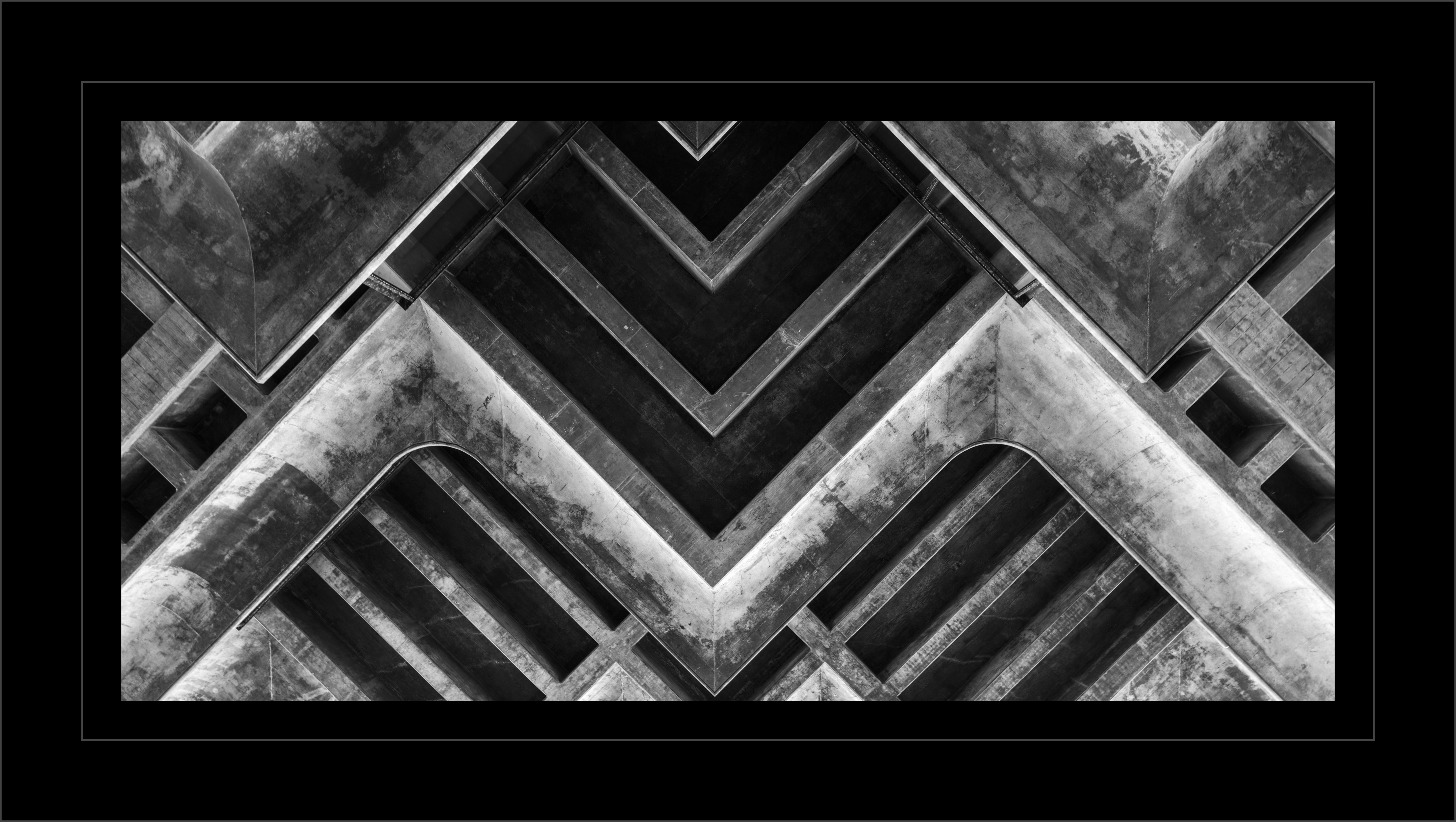 Underbelly | John Grusd Photography